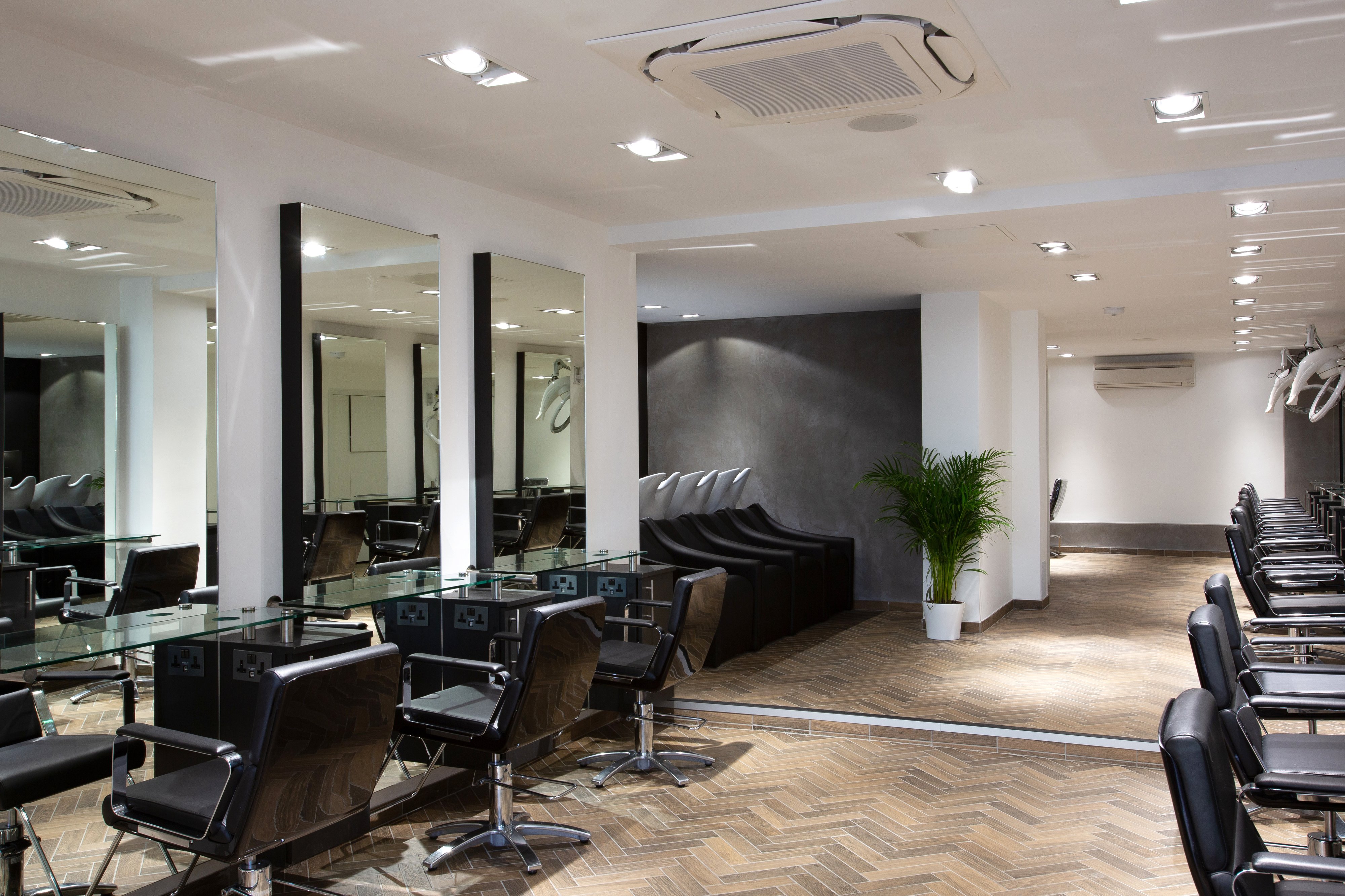 Salons Book Online
